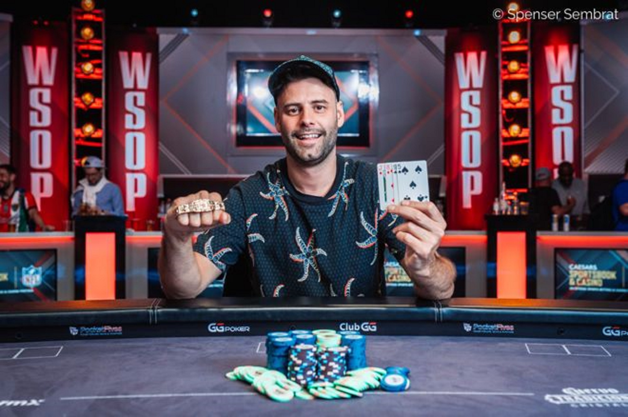 Robert Cowen levou o seu segundo bracelete e uma premiação de US$ 1,4 ...