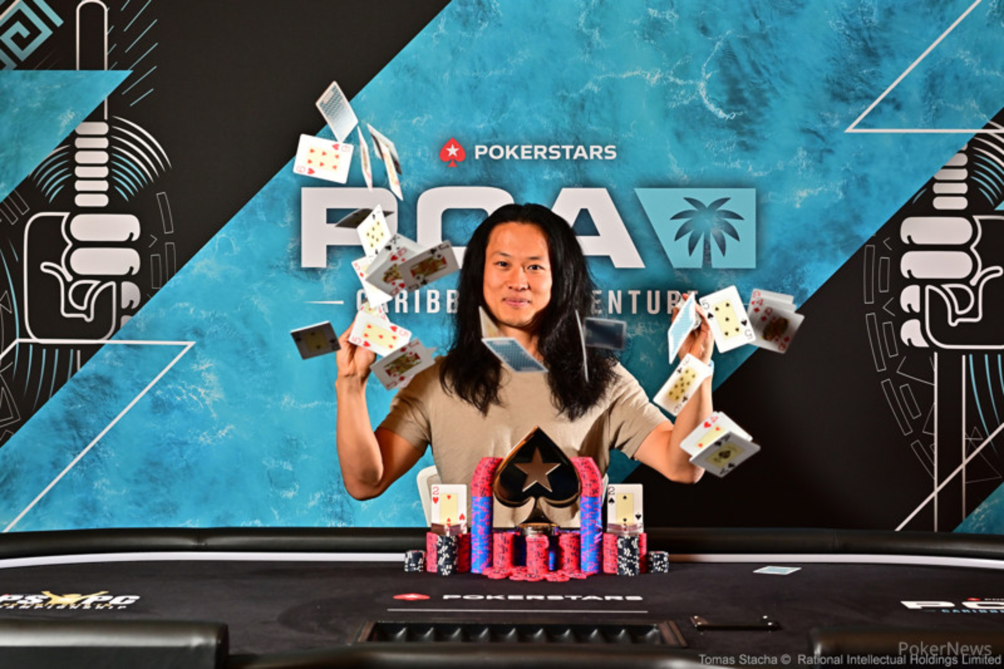 David Yan é campeão ao bater forte field do US$ 50K do PCA, que teve ...