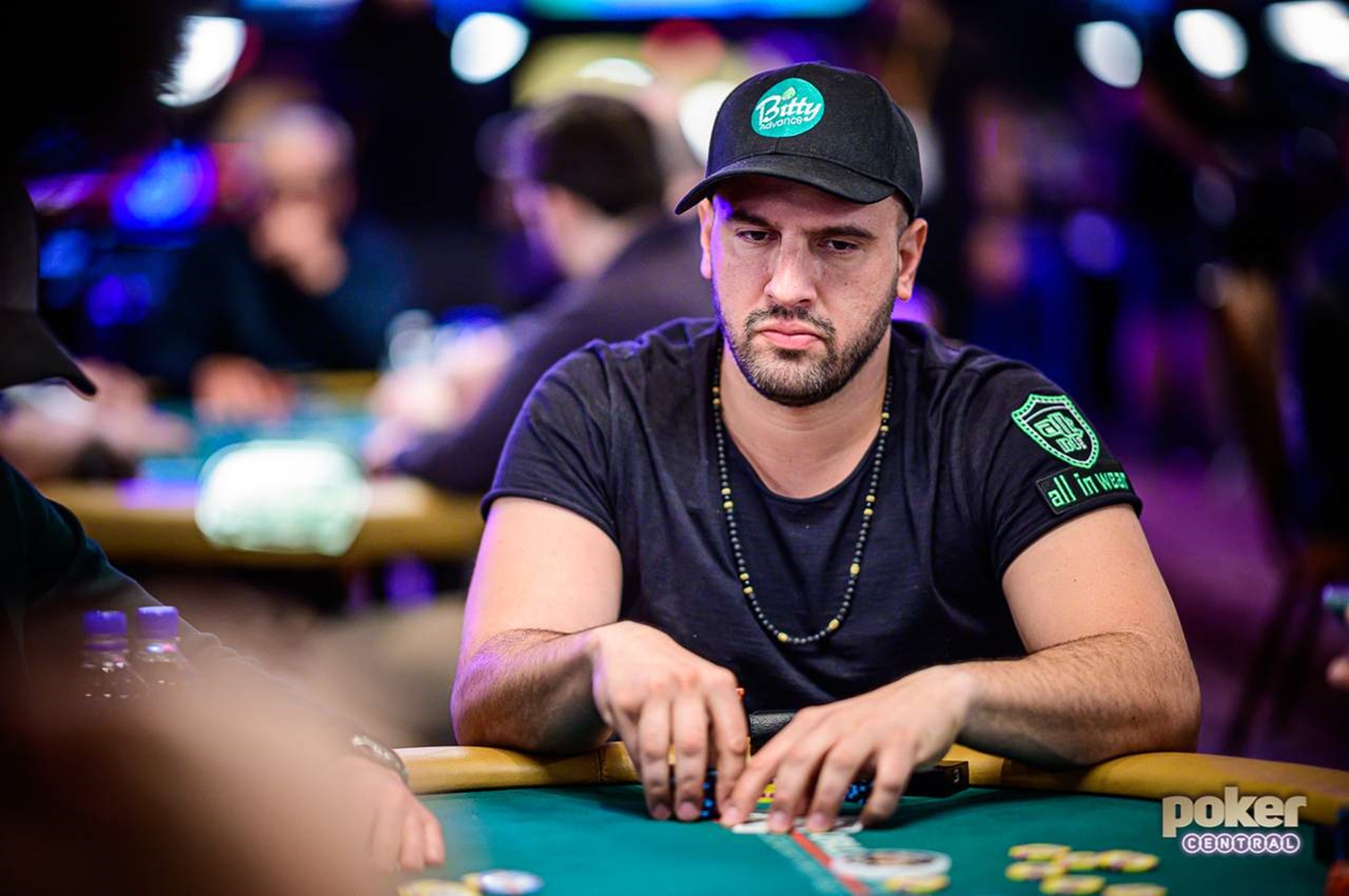 Michael Mizrachi conquista seu 6º bracelete da carreira com vitória na ...